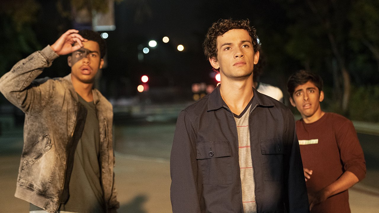 Filme Netflix adolescenți. Listă cu filme Netflix adolescenți pe care ...