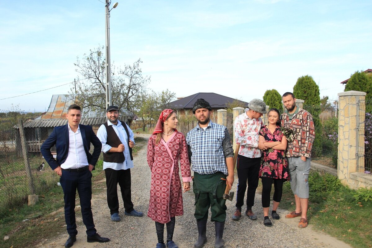 Top 10 seriale românești. Listă cu seriale românești pe care ar trebui ...